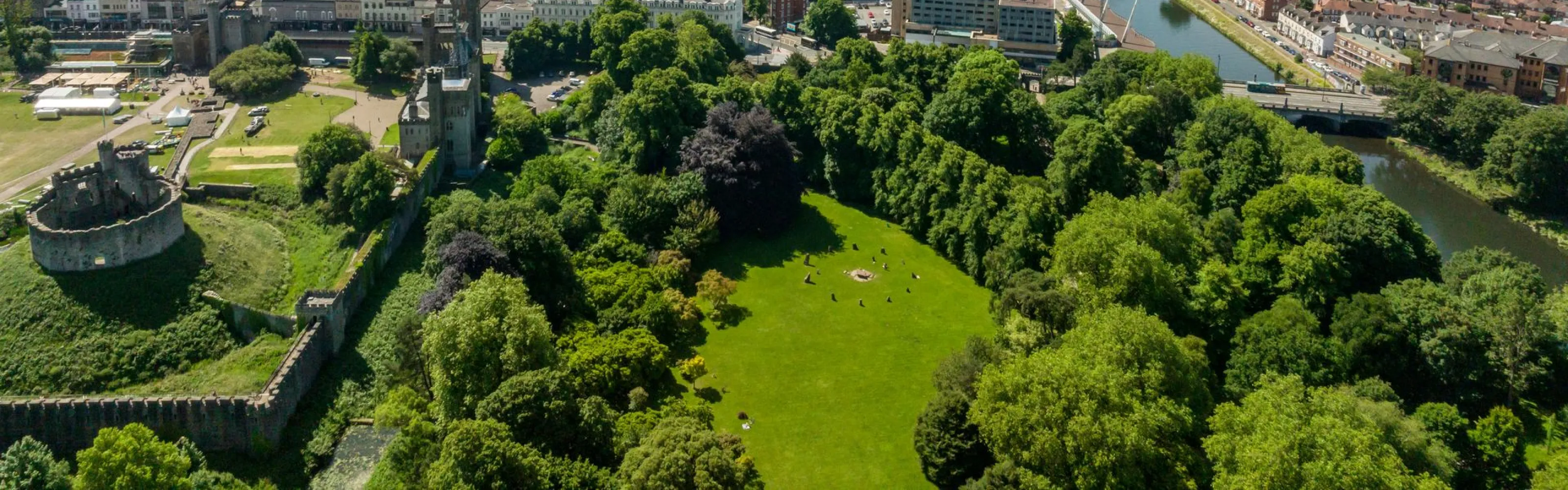 Walks in and near Cardiff | Coast and forest hikes | Visit Wales