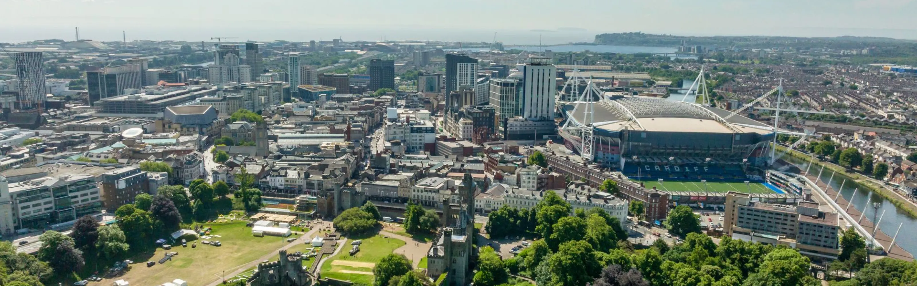 Guided sightseeing tours in Cardiff, South Wales | Visit Wales